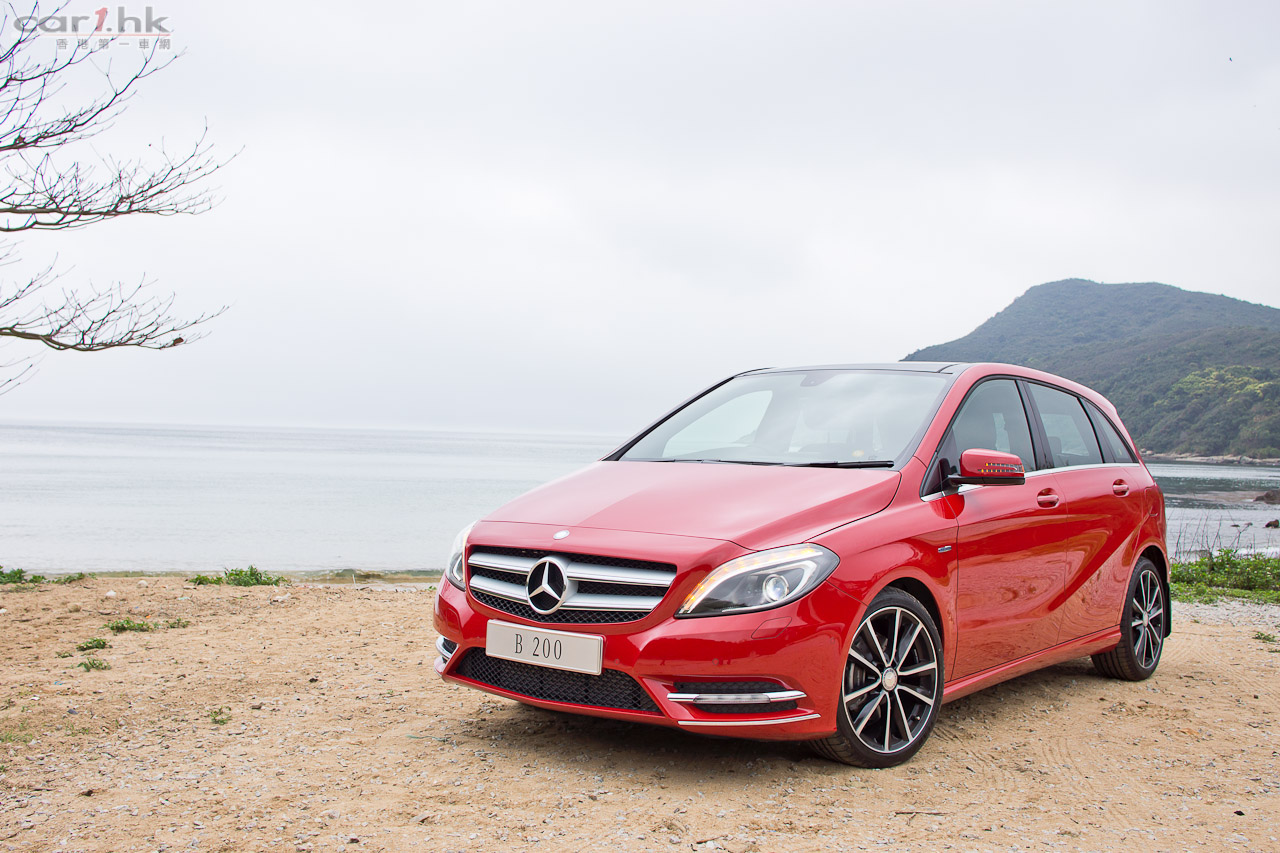 Mercedes-Benz B200 BlueEFFICIENCY 成功轉「型」 ： 香港第一車網 Car1.hk