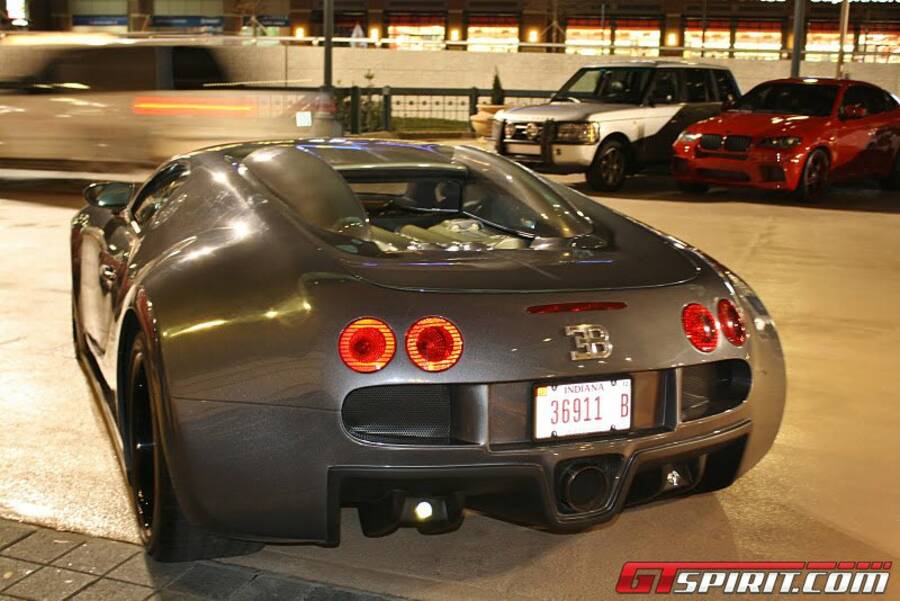 高仿真山寨 Bugatti Veyron、Ferrari Enzo ： 香港第一車網 Car1.hk
