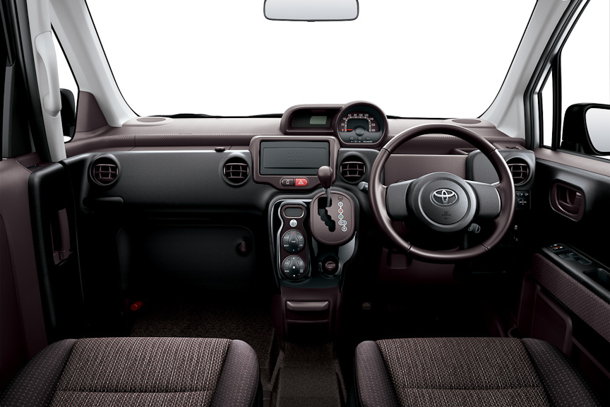 豐田新版 Porte 及 Spade 小型貨 VAN 般的載貨能力！ ： 香港第一車網 Car1.hk