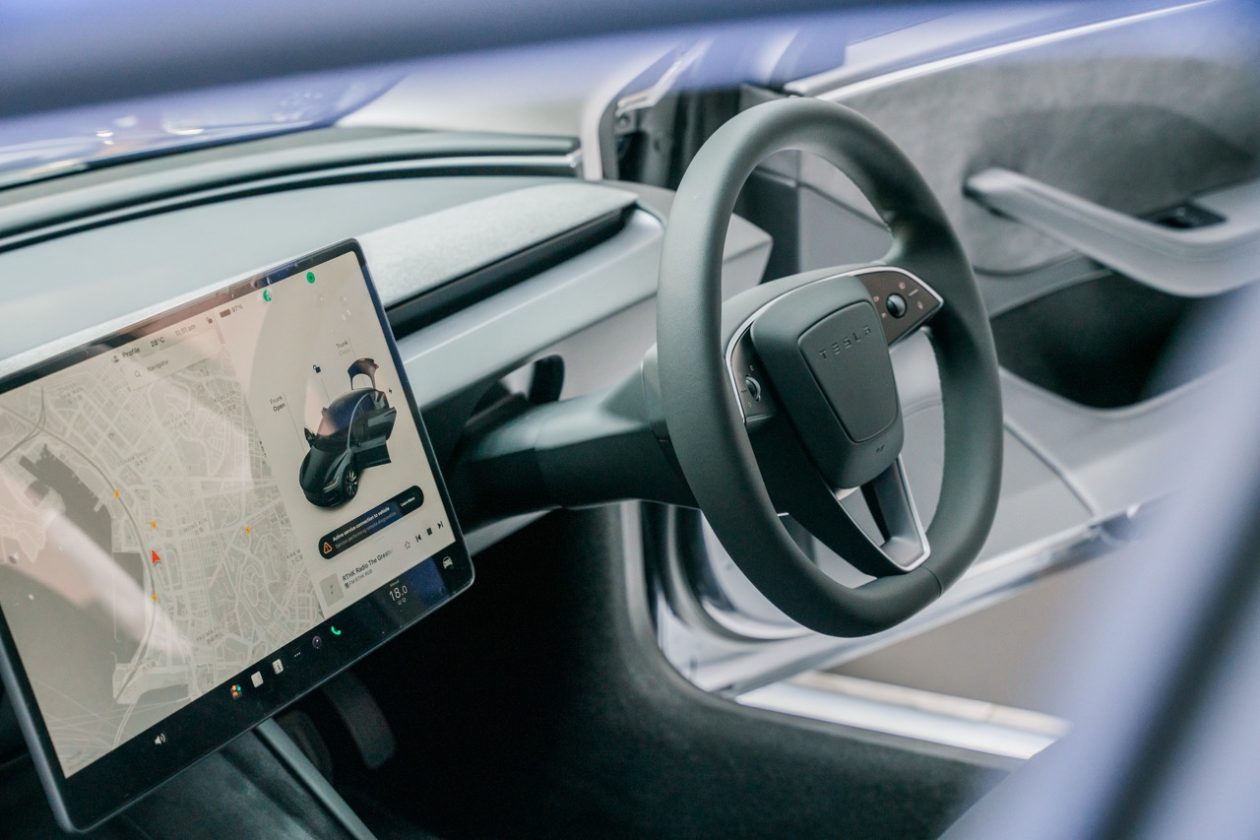 Tesla 全新升級版 Model 3 正式抵港 - Car1.hk